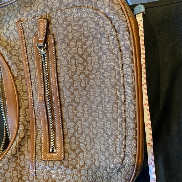 Coach | Bags | Authentic Coach Signature Hobo Bag | Poshmark